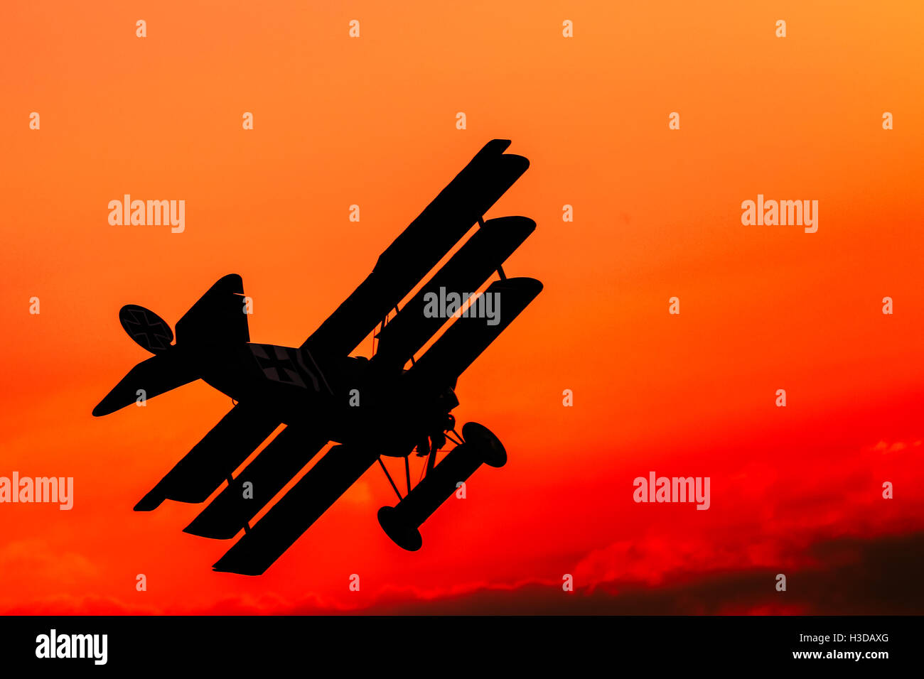 Classic airplane hi-res stock photography and images - Alamy