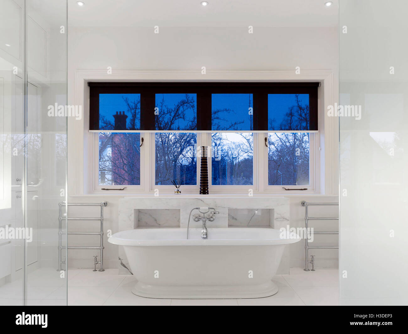 Master bartroom putney house hi-res stock photography and images - Alamy