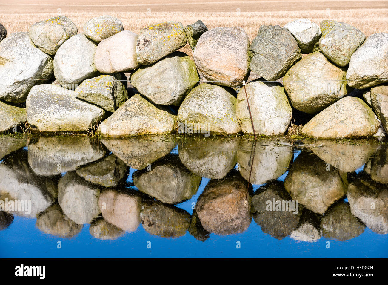 Ha ha fence hi-res stock photography and images - Alamy