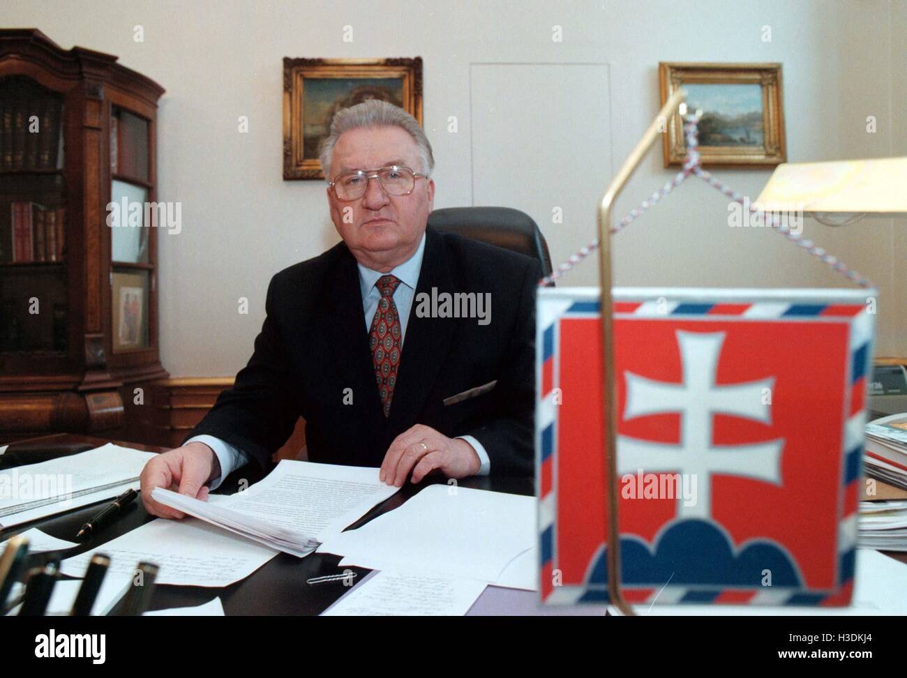 FILE PHOTO *** In this January 21, 1998 file photo, Slovak president ...