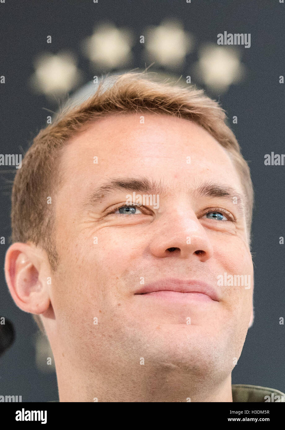 Hamburg, Germany. 6th Oct, 2016. Germany captain Manuel Neuer speaking ...