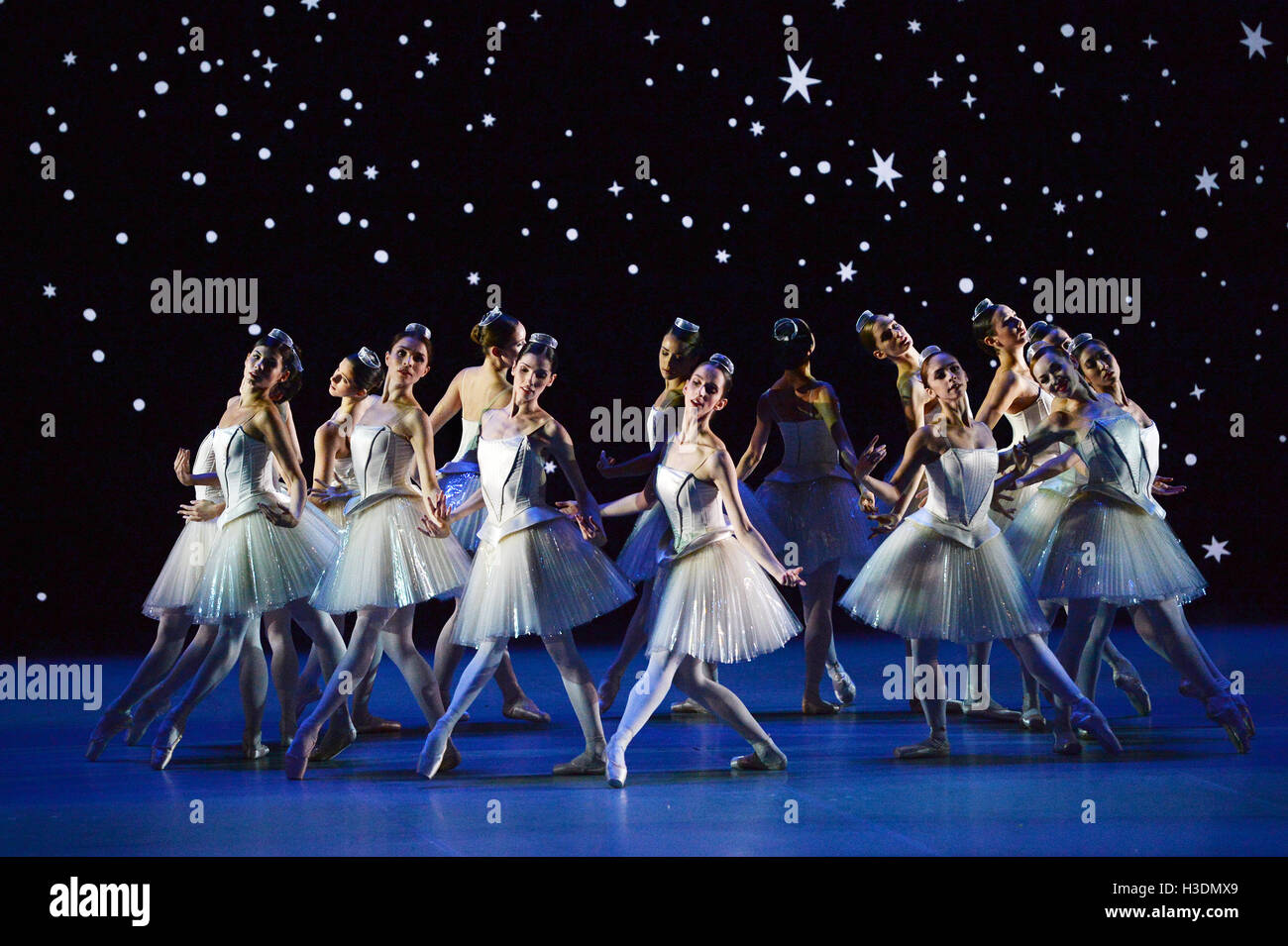 Staatsballett berlin hi-res stock photography and images - Alamy