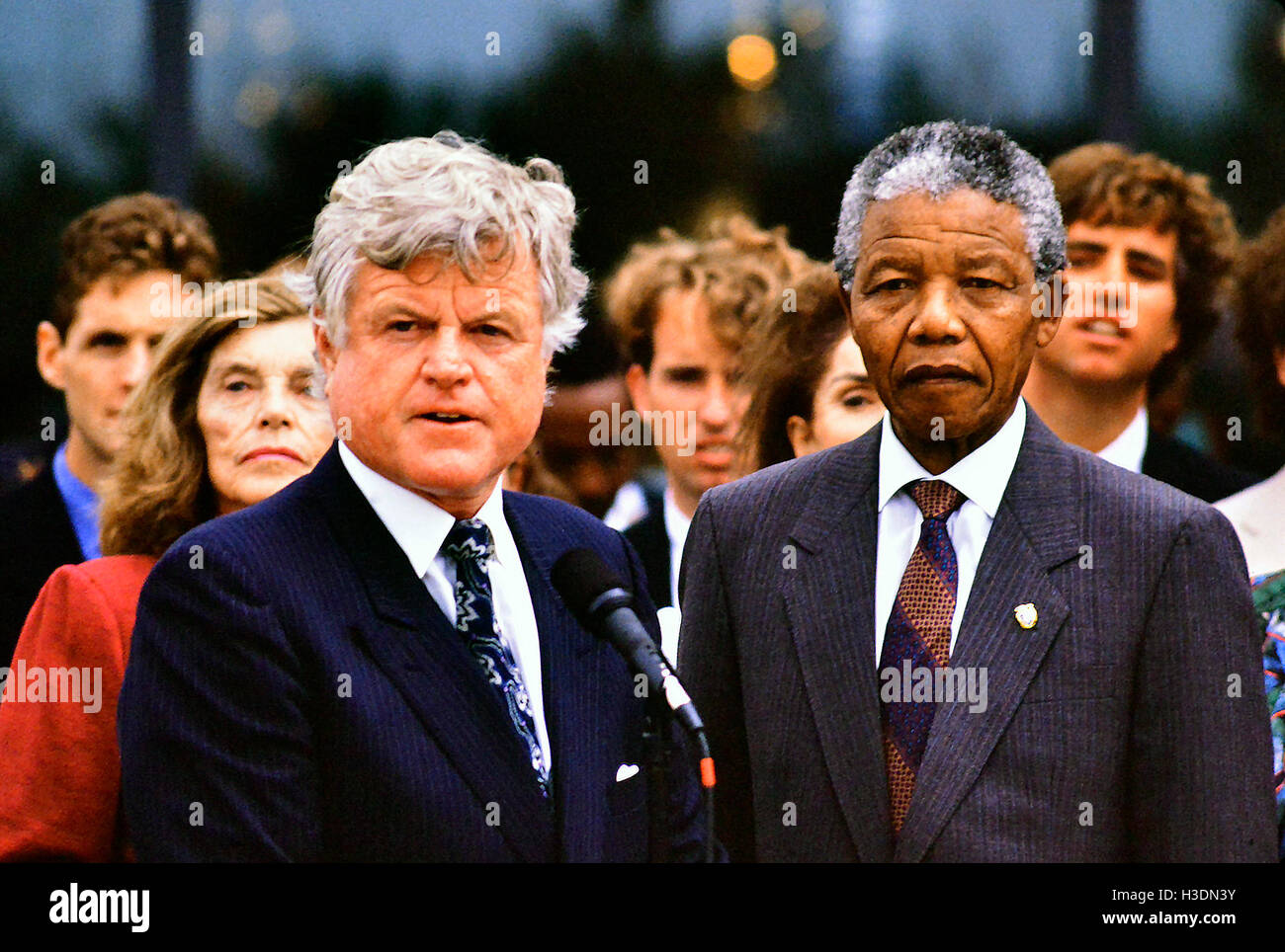 Mandela in boston 2 jpg hi-res stock photography and images - Alamy