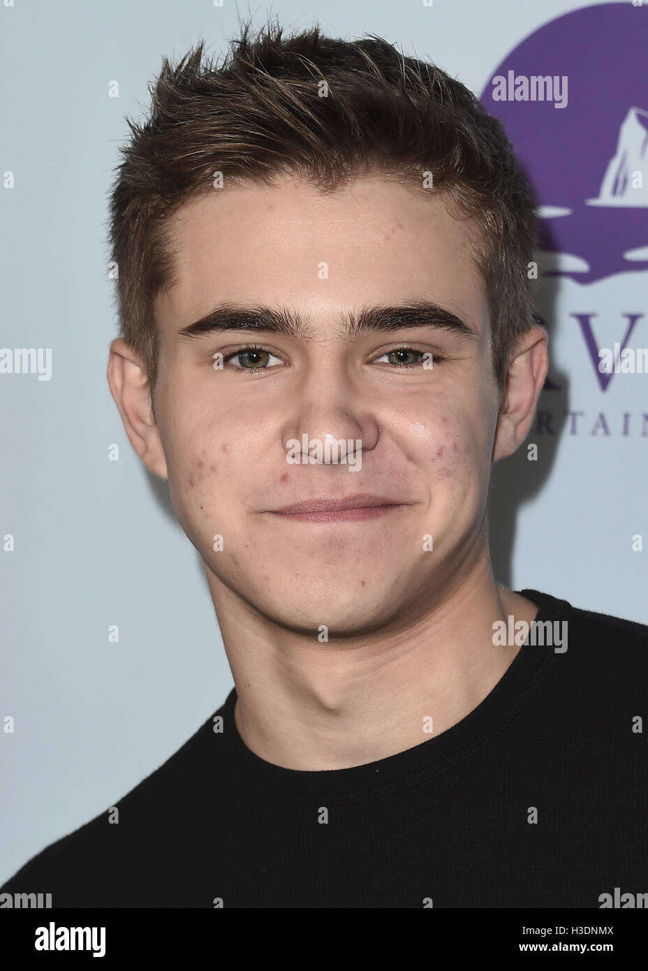 HOLLYWOOD - OCTOBER 5: Gus Kamp at the Los Angeles premiere of "The ...