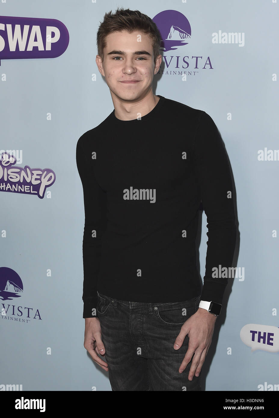 HOLLYWOOD - OCTOBER 5: Gus Kamp at the Los Angeles premiere of "The ...