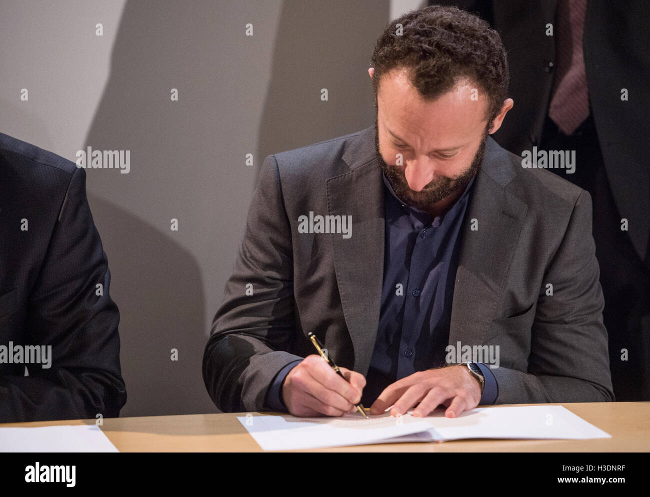 Petrenko hi-res stock photography and images - Alamy