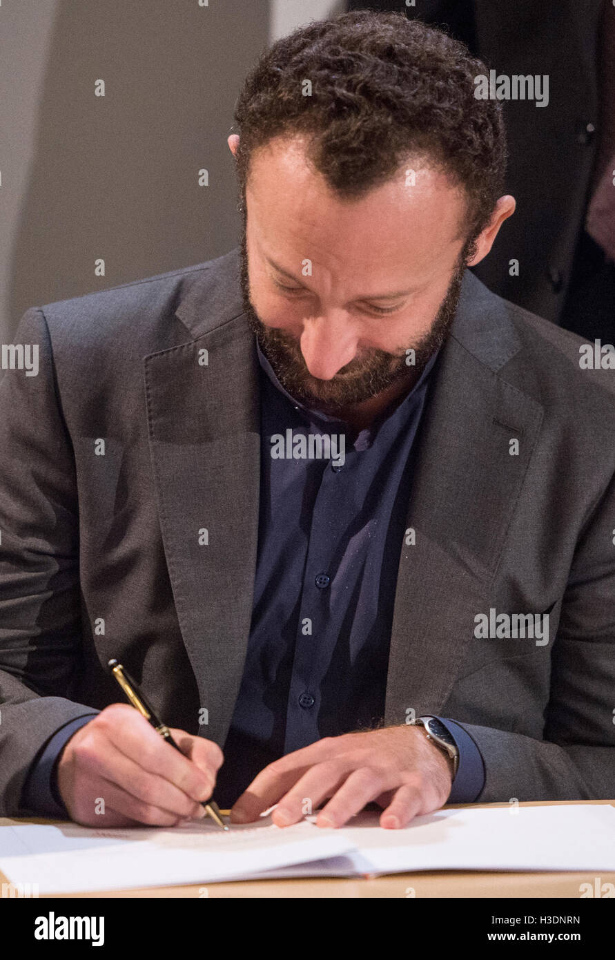 Petrenko hi-res stock photography and images - Alamy