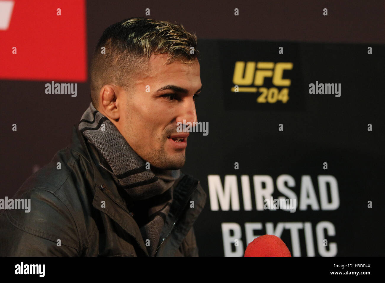 Ufc 204 manchester arena hi-res stock photography and images - Alamy