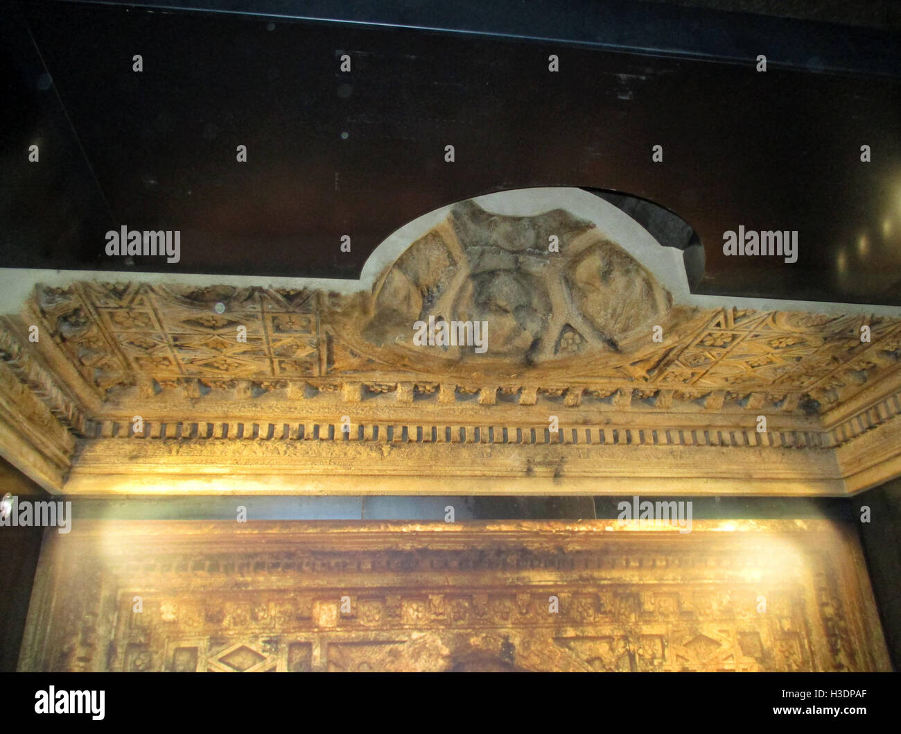 Rome, Italy. 06th Oct, 2016. A partial replica of the 2,000-year-old ...