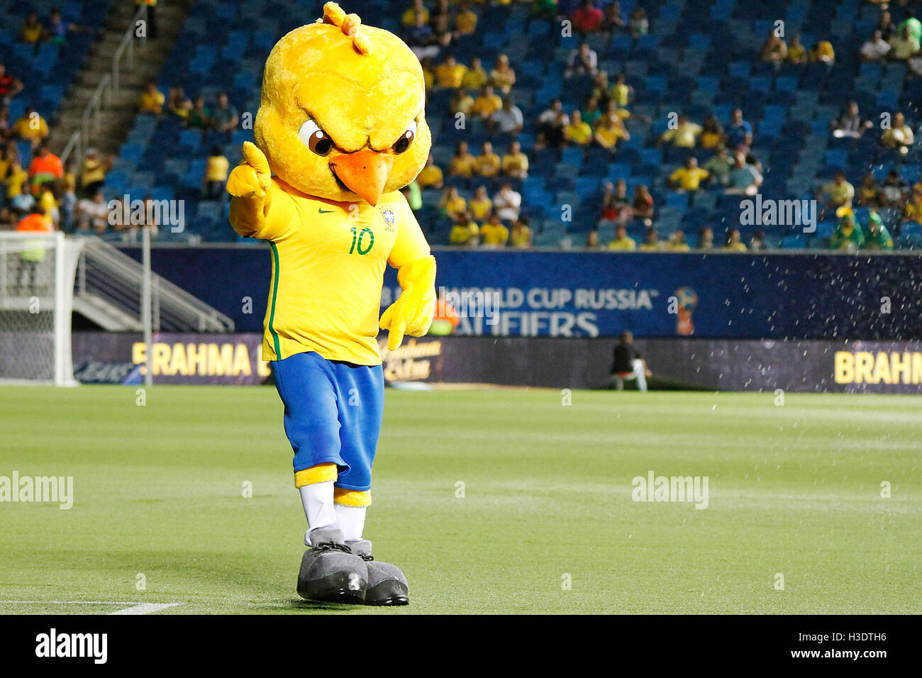 Natal, Brazil. 06th Oct, 2016. Canarinho, the mascot of the Brazilian ...