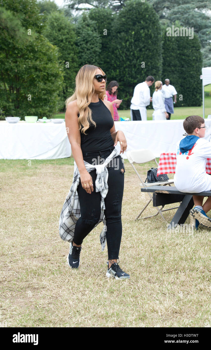 Patsy award hi-res stock photography and images - Alamy