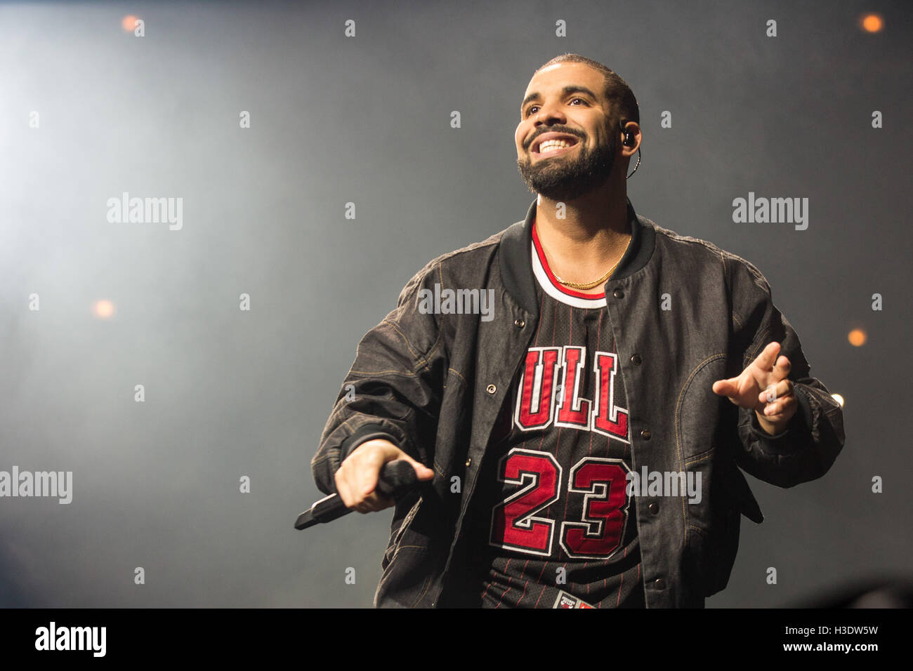 Chicago, Illinois, USA. 5th Oct, 2016. DRAKE (AUBREY DRAKE GRAHAM ...