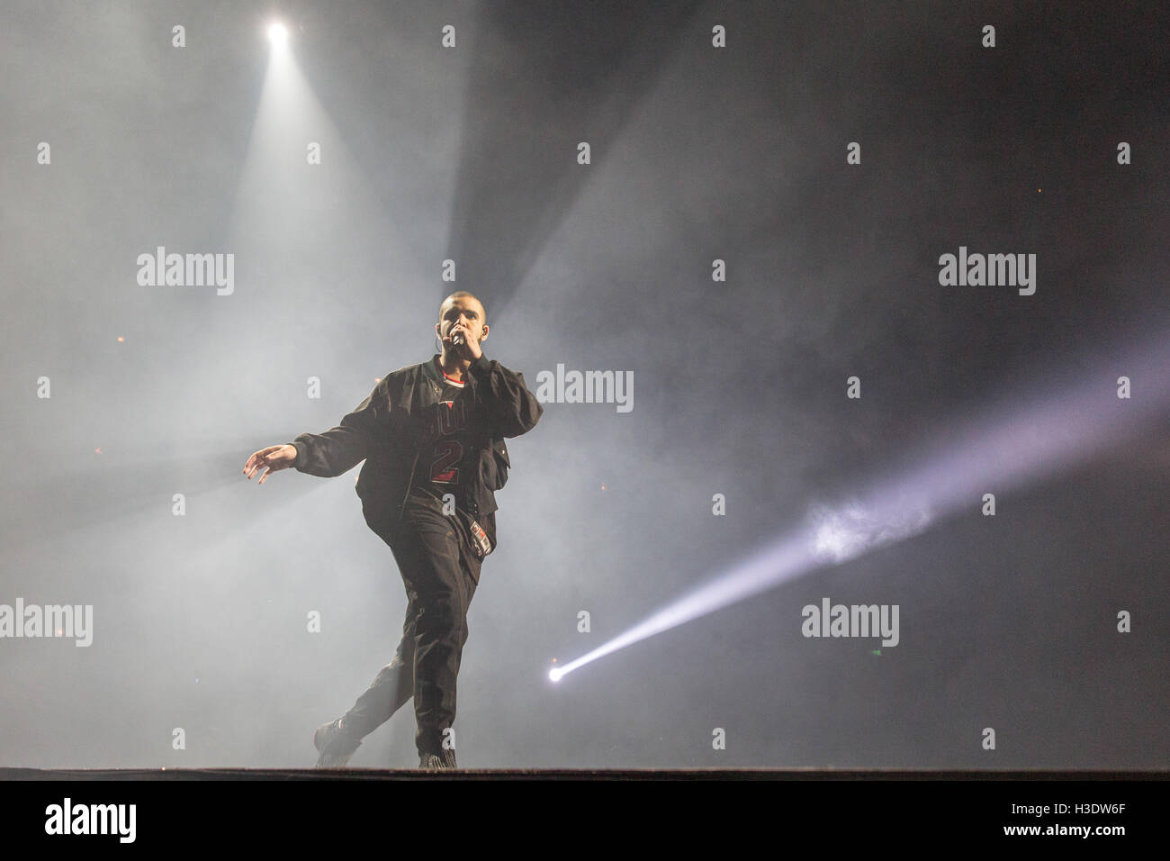 Chicago, Illinois, USA. 5th Oct, 2016. DRAKE (AUBREY DRAKE GRAHAM ...