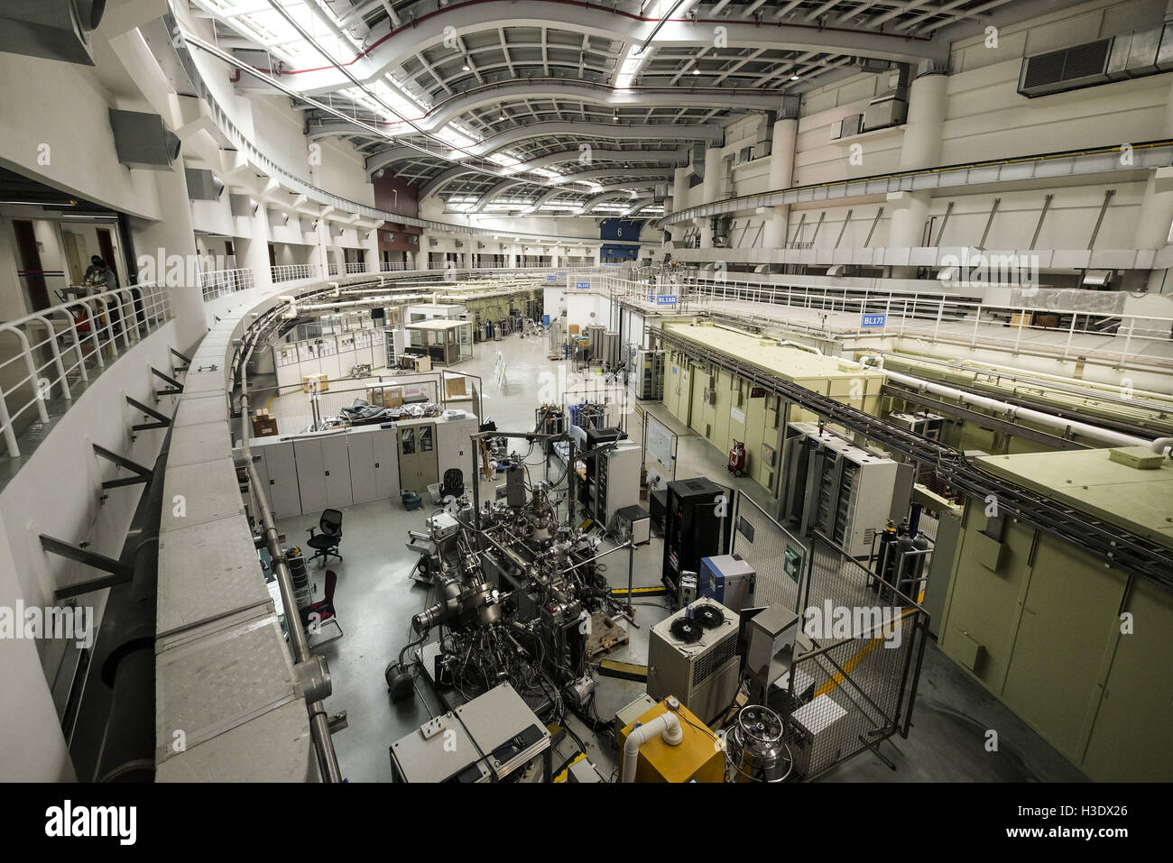 Shanghai synchrotron radiation facility hi-res stock photography and ...