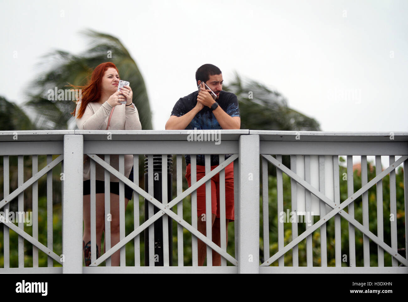 Watch television hurricane hi-res stock photography and images - Alamy
