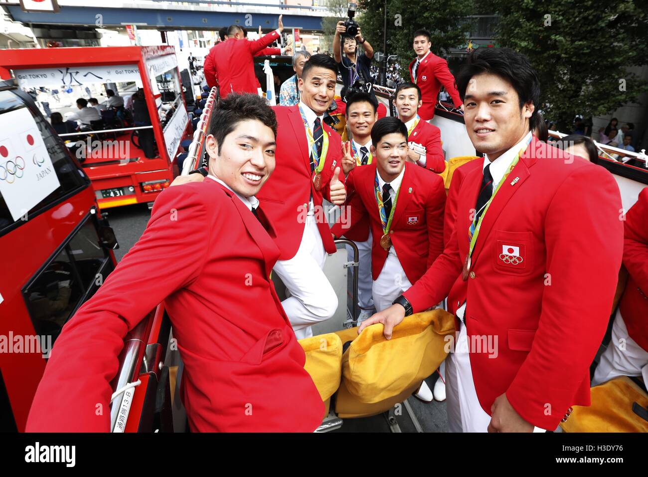 (L-R) Kosuke Hagino, Takeshi Matsuda, Masashi Ebinuma, Shohei Ono, Naohisa Takato, Matthew Baker ...