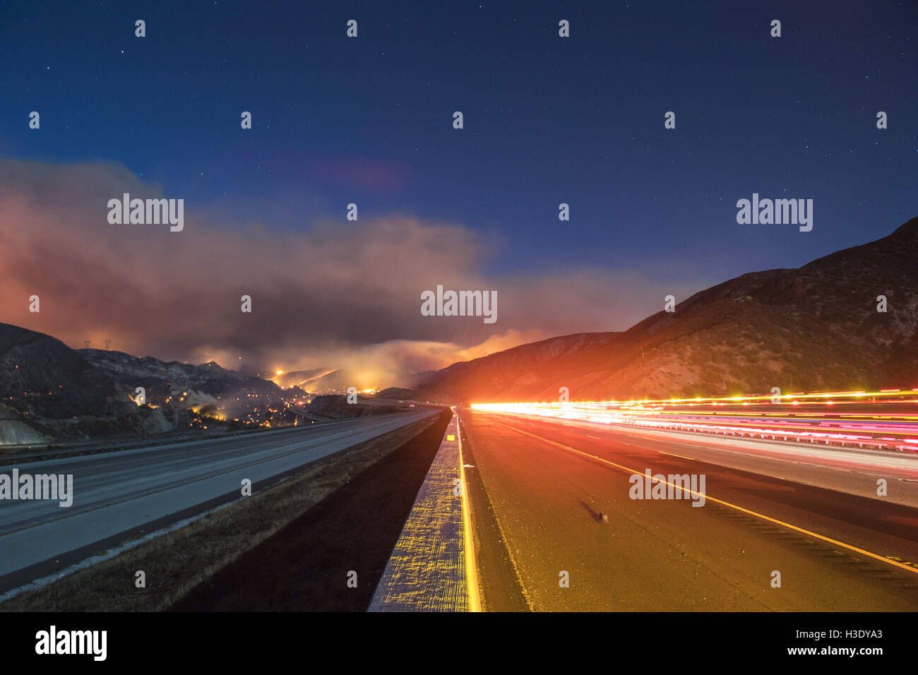 Phelan, CA, USA. 16th Aug, 2016. The Blue Cut Fire burns the evening of ...