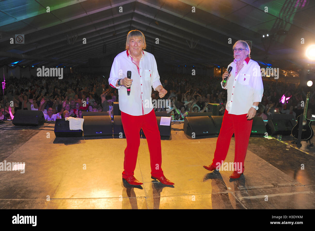 German music group hi-res stock photography and images - Alamy