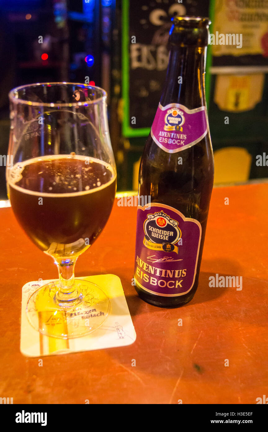 Biermuseum bar hi-res stock photography and images - Alamy