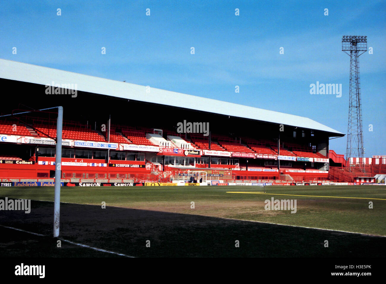 Soccer roker park stadium sunderland hi-res stock photography and ...