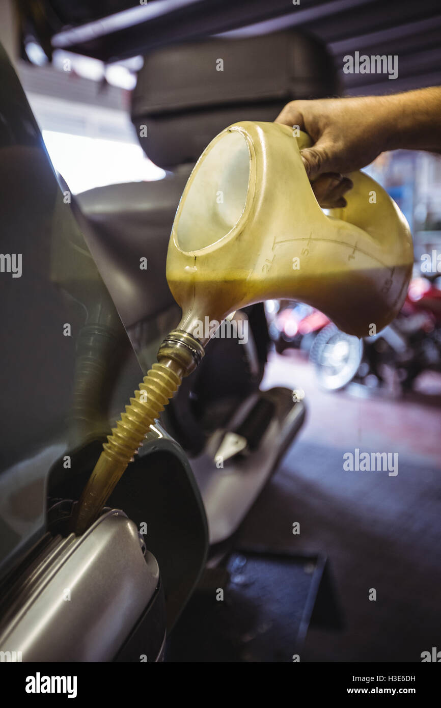 Maintenance of oil tank hi-res stock photography and images - Alamy