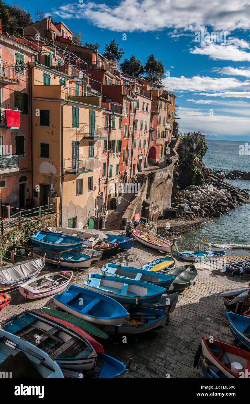 Village scapes hi-res stock photography and images - Alamy