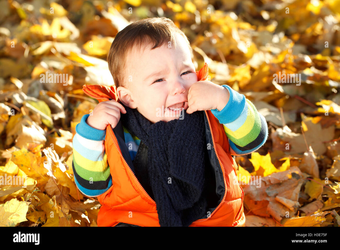 Crying portrait hi-res stock photography and images - Alamy