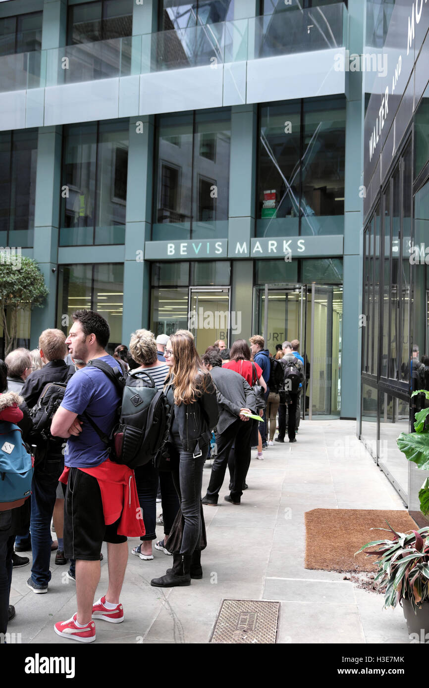 6 bevis marks hi-res stock photography and images - Alamy