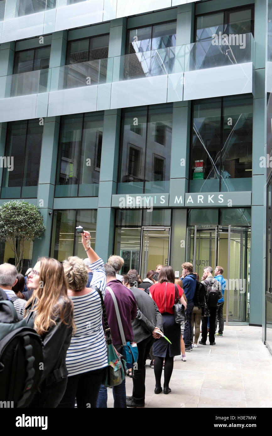 6 bevis marks hi-res stock photography and images - Alamy