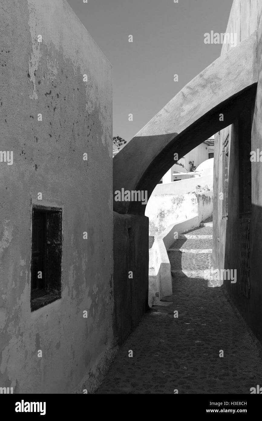 Sunny residential street Black and White Stock Photos & Images - Alamy