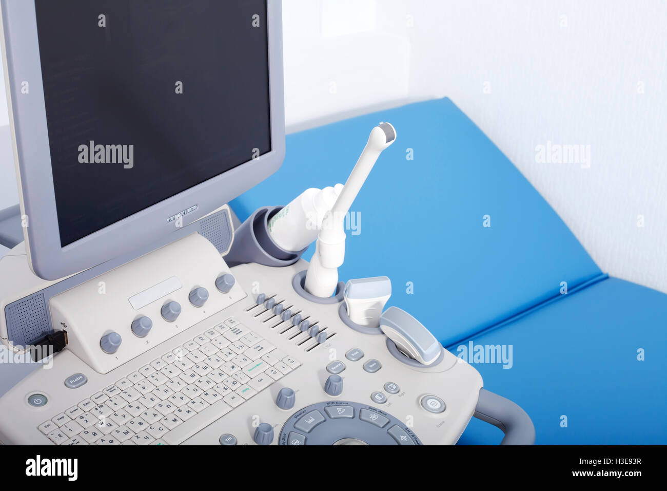 Ultrasound diagnostic machine hi-res stock photography and images - Alamy