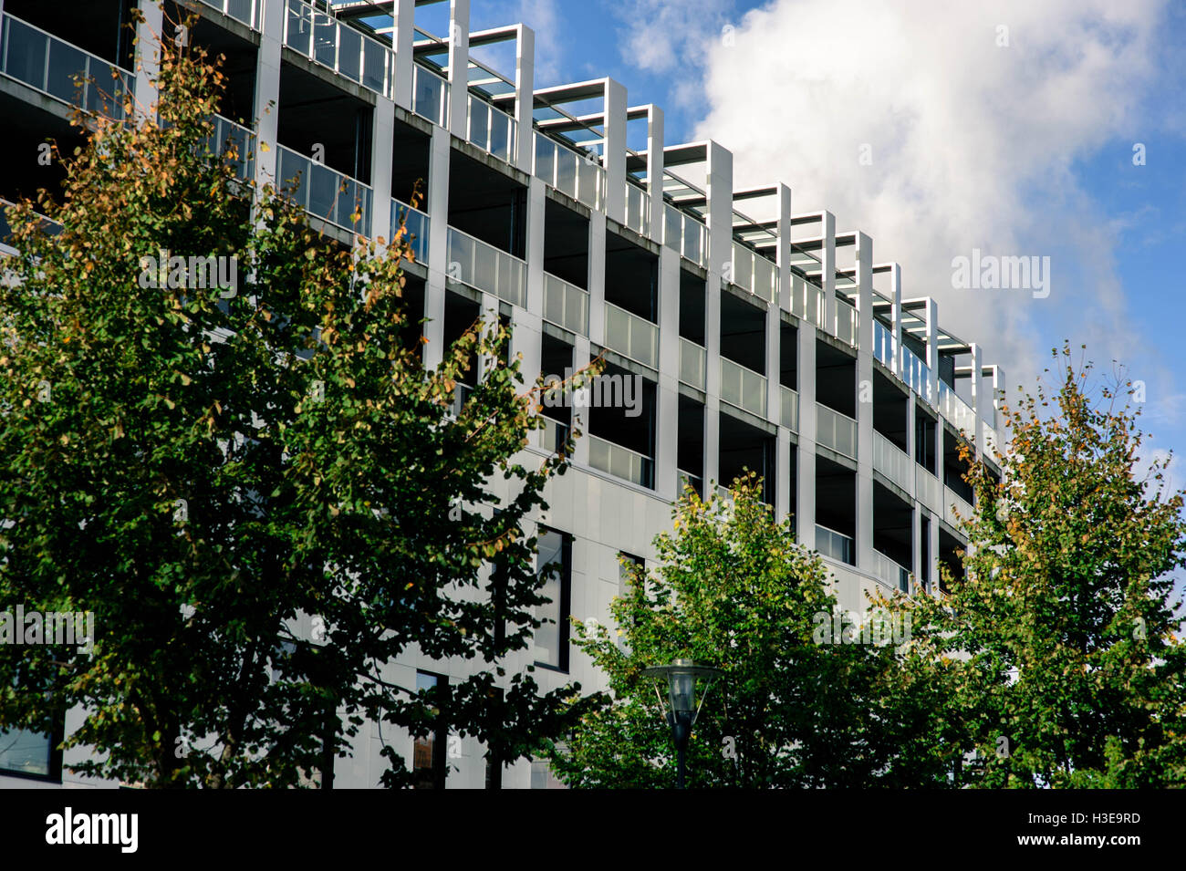 Complex building hi-res stock photography and images - Alamy