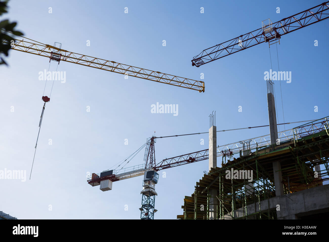 Crane and building construction site Stock Photo - Alamy