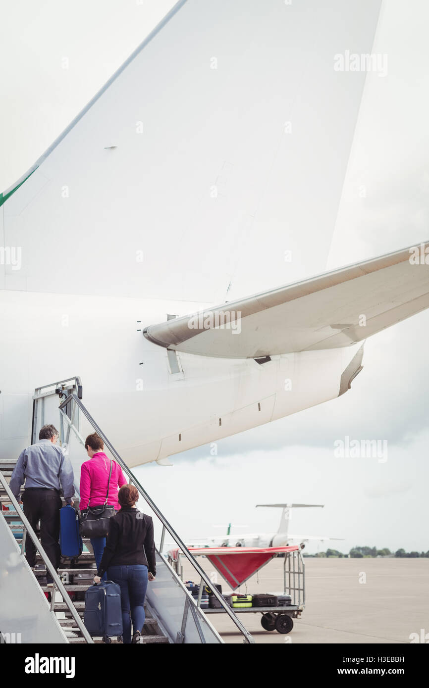 Aircraft staircases hi-res stock photography and images - Alamy