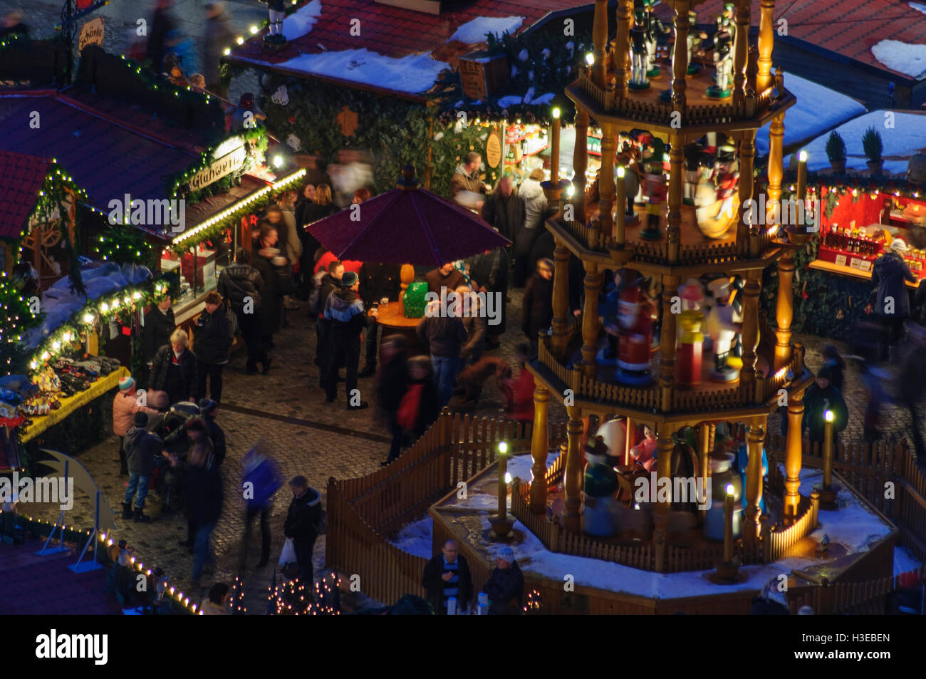 Dresden: Christmas Market Striezelmarkt on the Altmarkt (Old Market ...
