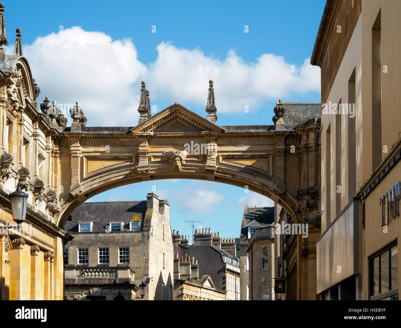 Roman arch in england hi-res stock photography and images - Alamy
