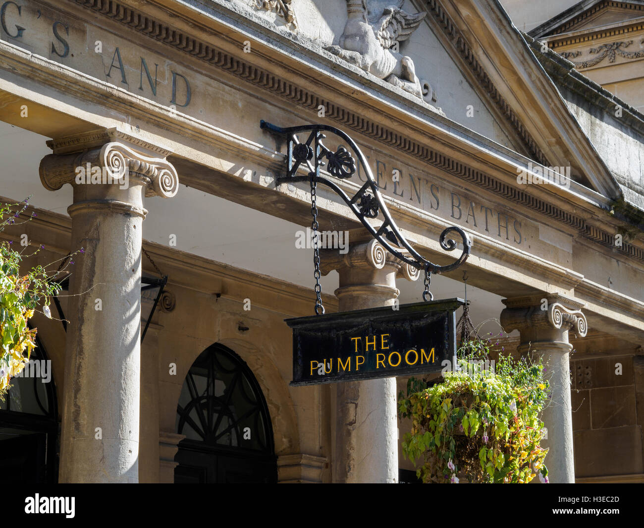 View of the Entrance to the Pump Room in Bath Stock Photo - Alamy