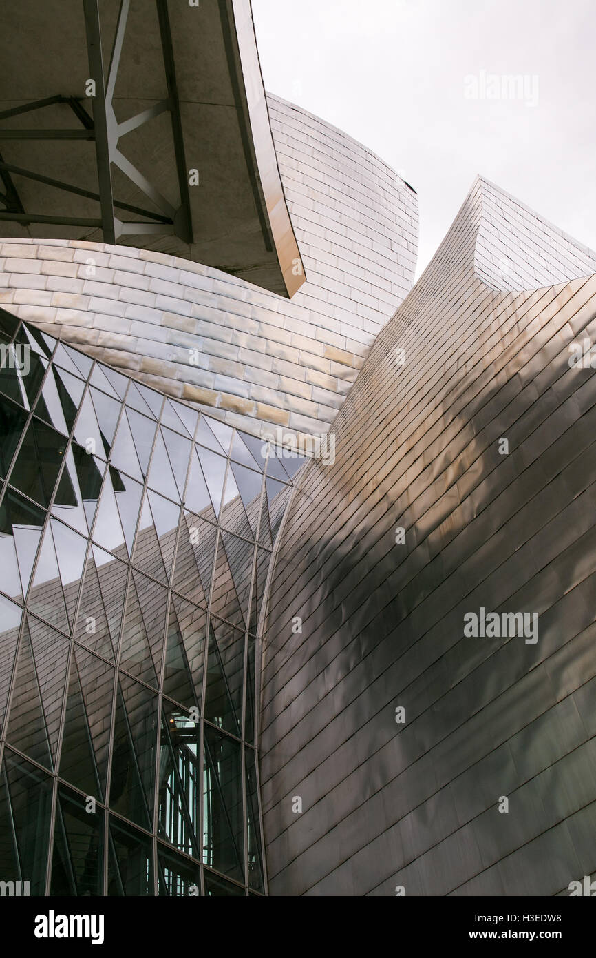 Guggenheim Museum in Bilbao, Spain Stock Photo - Alamy