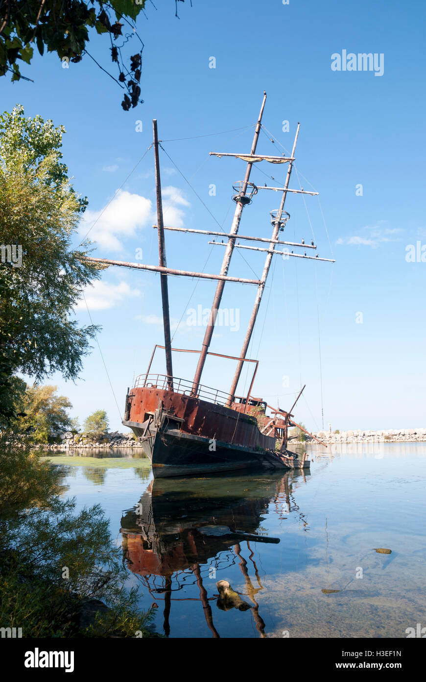 "La Grande Hermine" (The Big Weasel) is a derelict 140 foot ship a ...