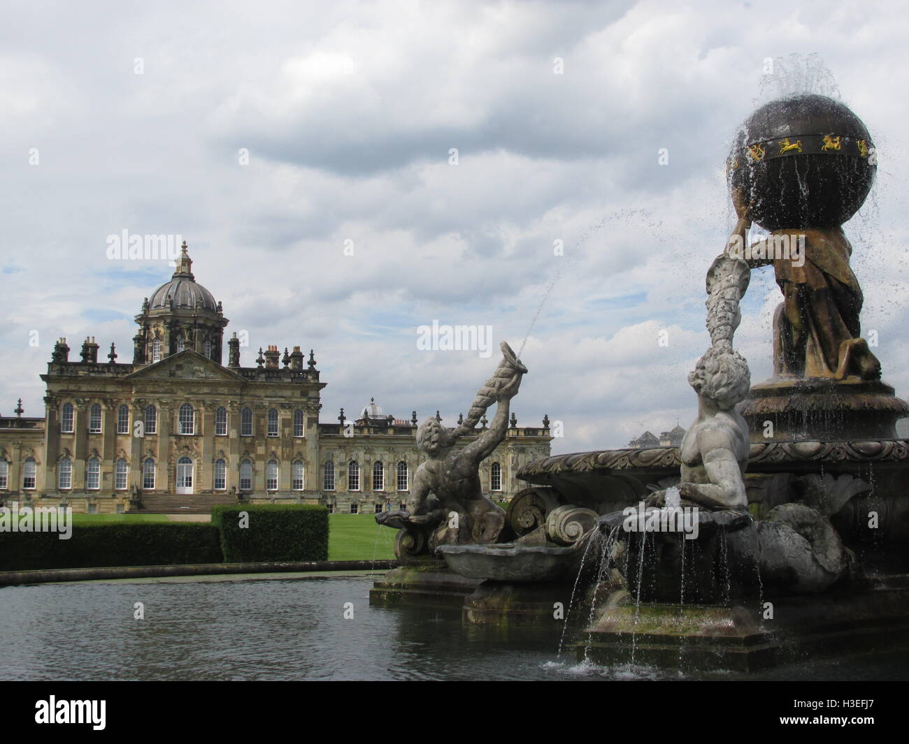 Atlas Fountain at Castle Howard, North Yorkshre Stock Photo - Alamy
