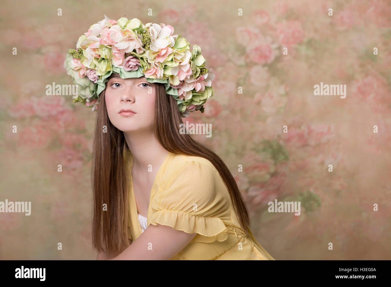Spring queen hi-res stock photography and images - Alamy