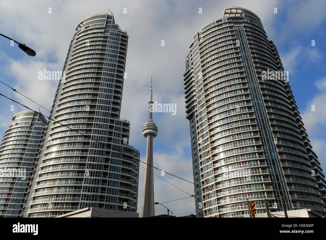 Toronto, Canada -January 2, 2007: CN Tower in the middle of two ...