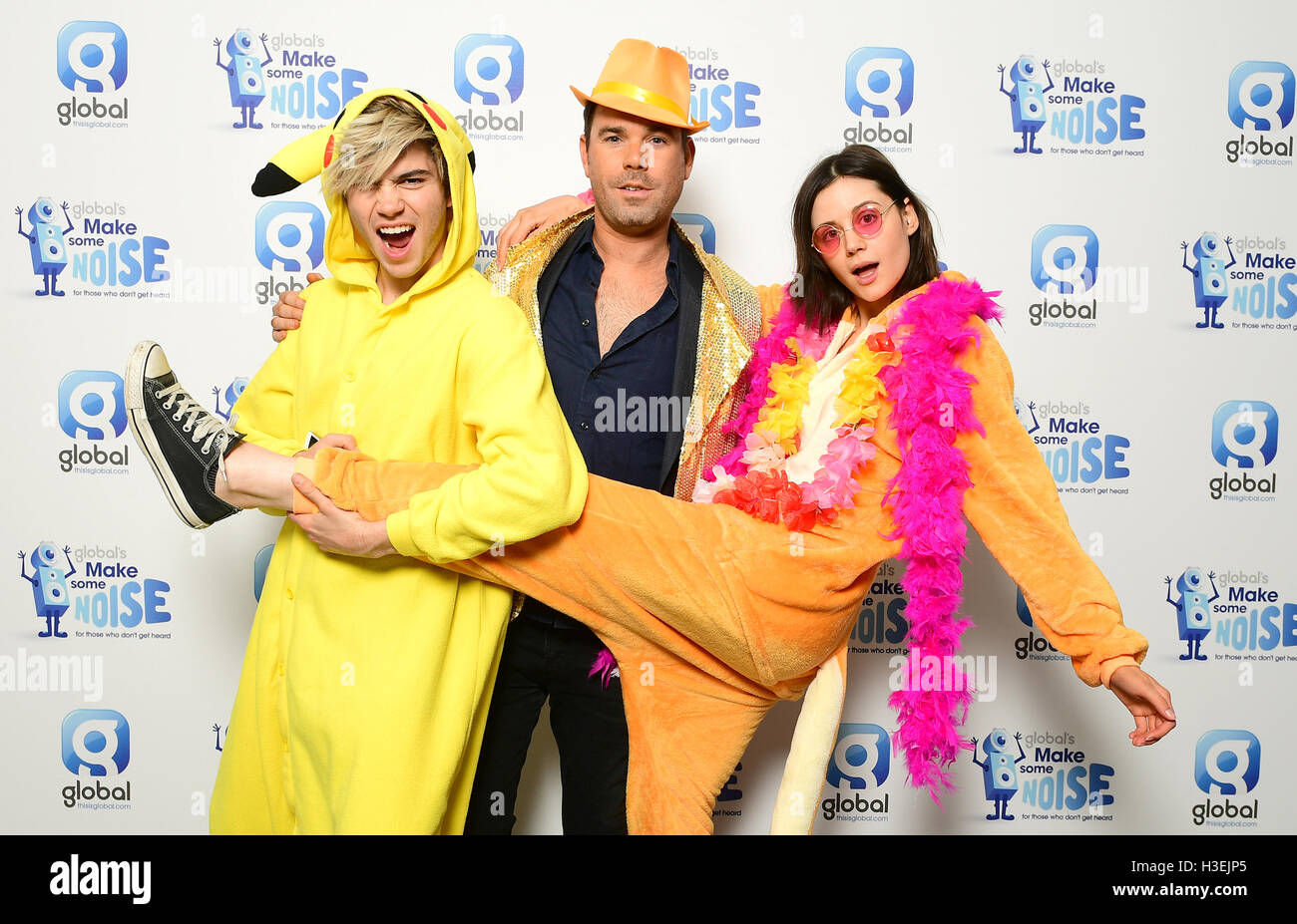 (left to right) George Shelley, Dave Berry and Lilah Parsons supports ...