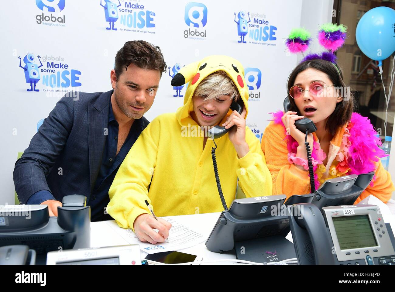 (left to right) Dave Berry, George Shelley and Lilah Parsons supports ...