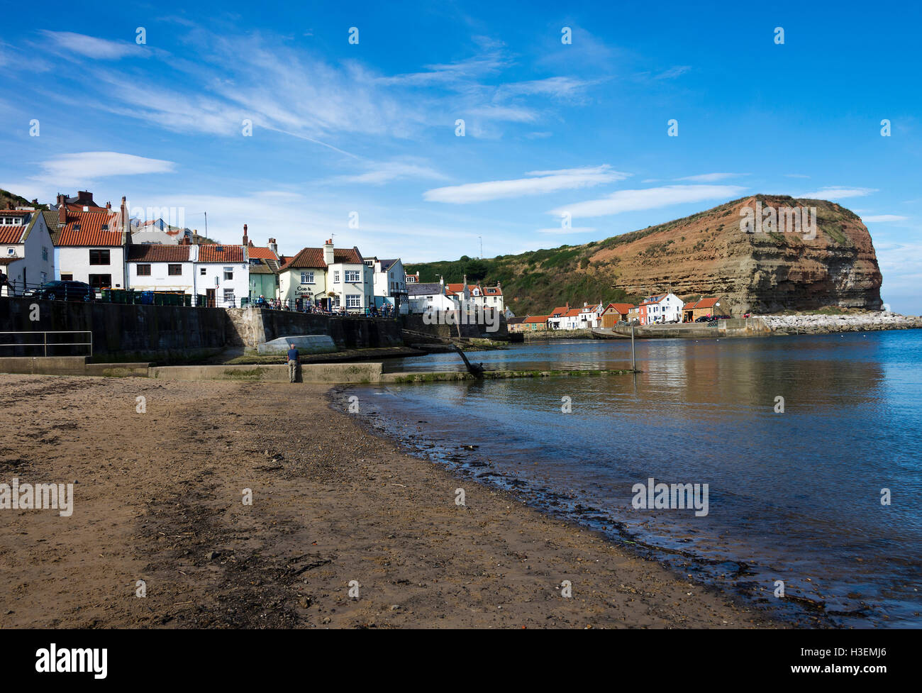 The Seaside Village of Staithes from The Beach in North Yorkshire ...