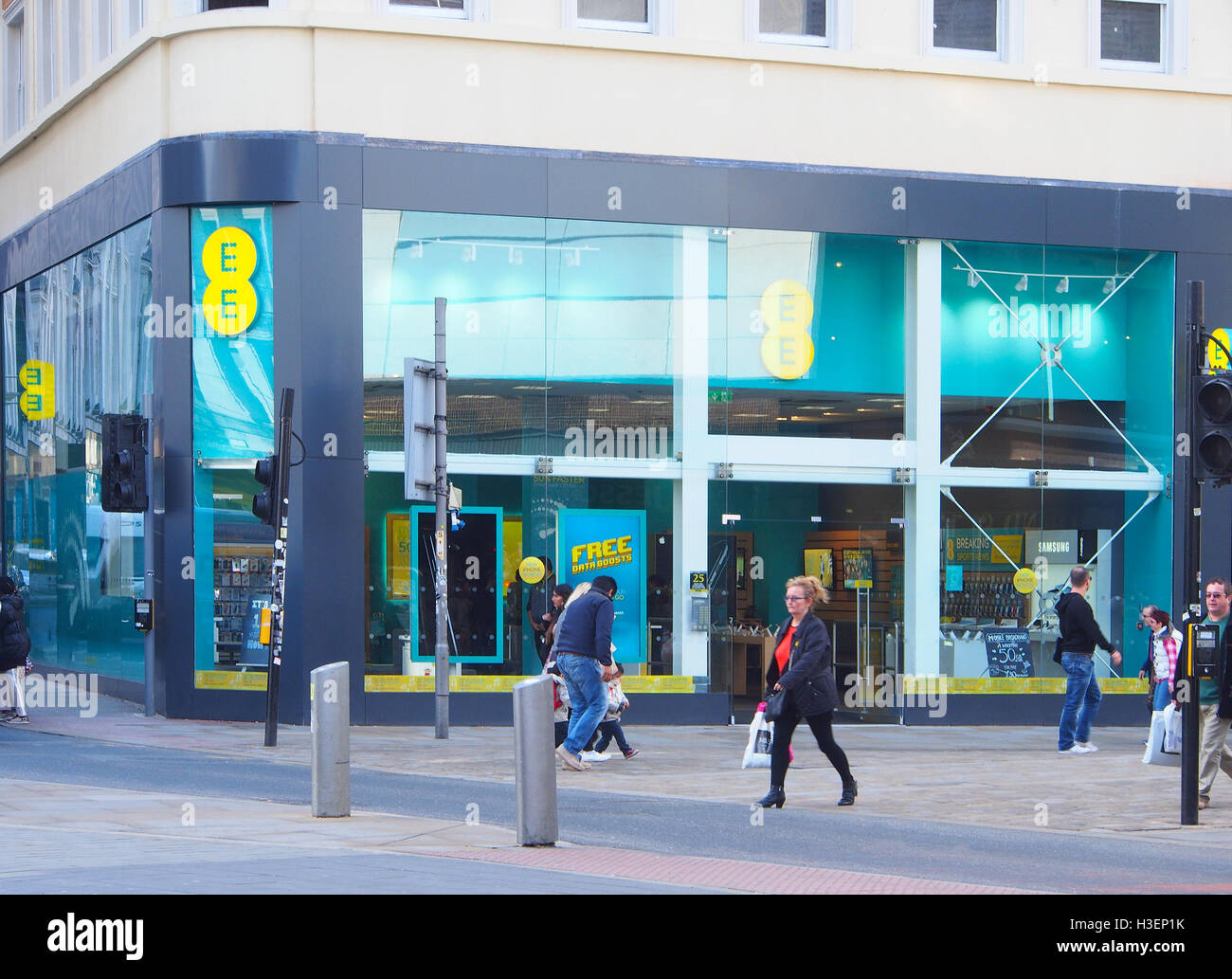 Manchester city logo hi-res stock photography and images - Alamy