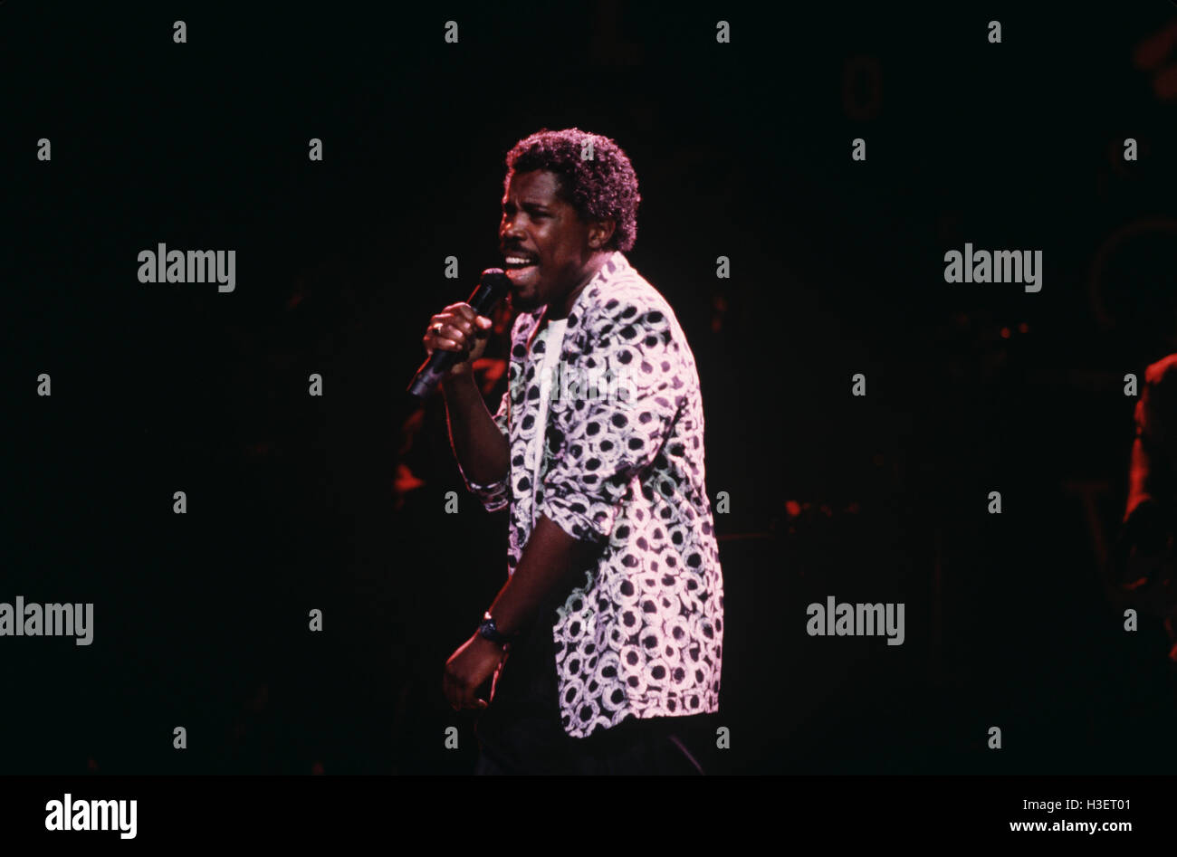 Billy Ocean Singer High Resolution Stock Photography and Images - Alamy