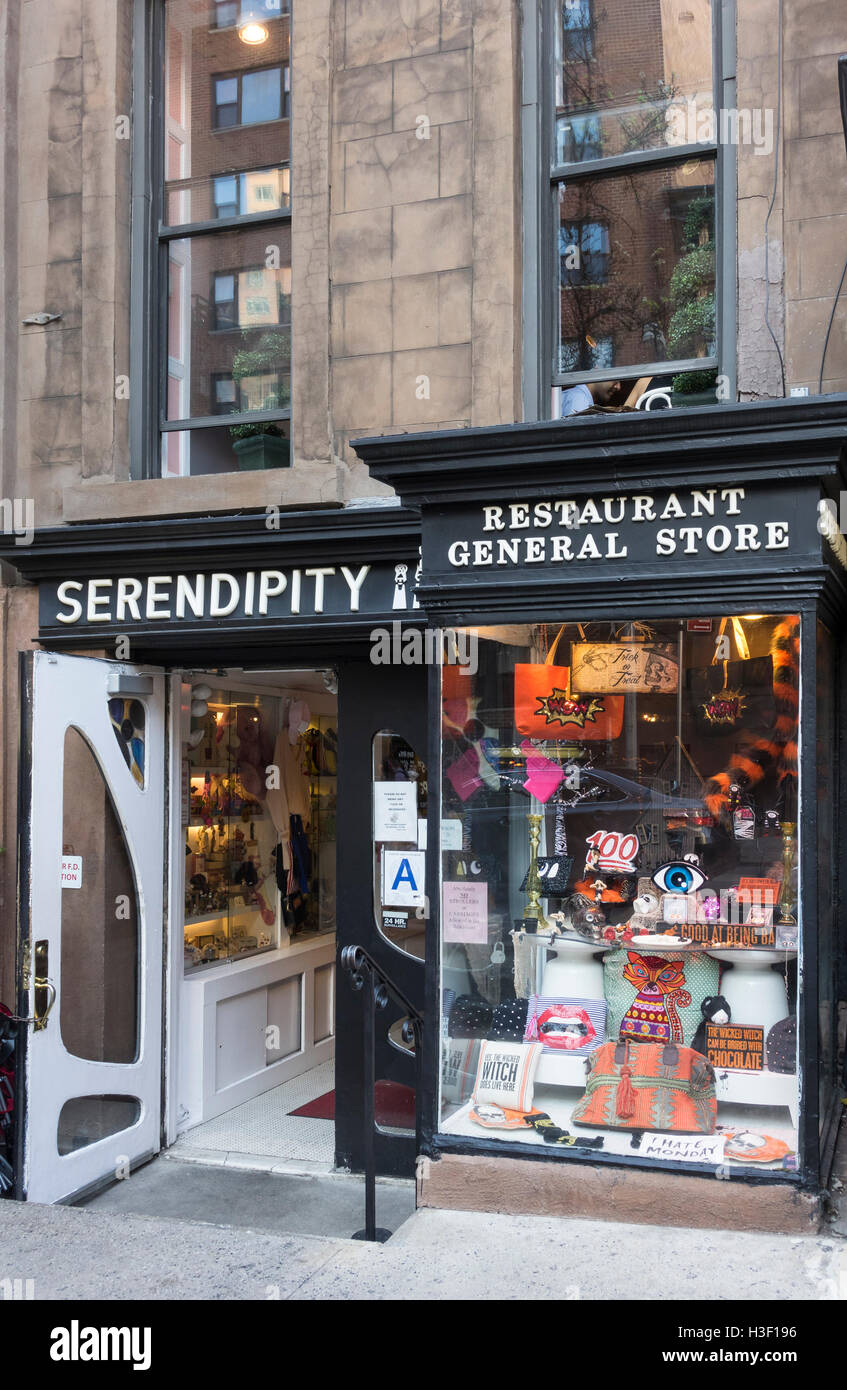 General store restaurant hi-res stock photography and images - Alamy