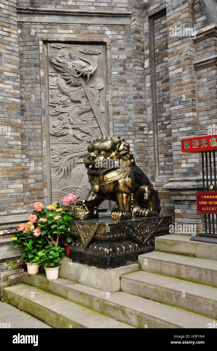 Chinese decor, Chengdu Stock Photo - Alamy