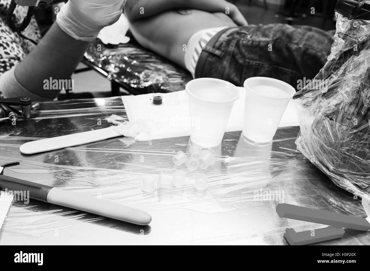 Tattoo gun machine Black and White Stock Photos & Images - Alamy